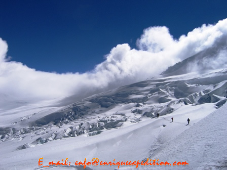Nevado Urus Ishinca Tocllaraju Copa Ascensión Cordillera Blanca Perú