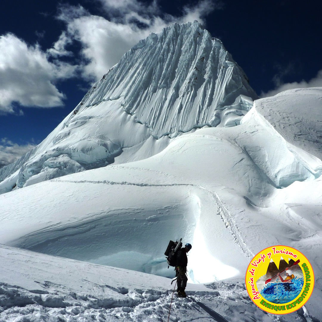 Tours Trekking Hiking Climbing Perú – Puno Titicaca - Cusco Trek ...